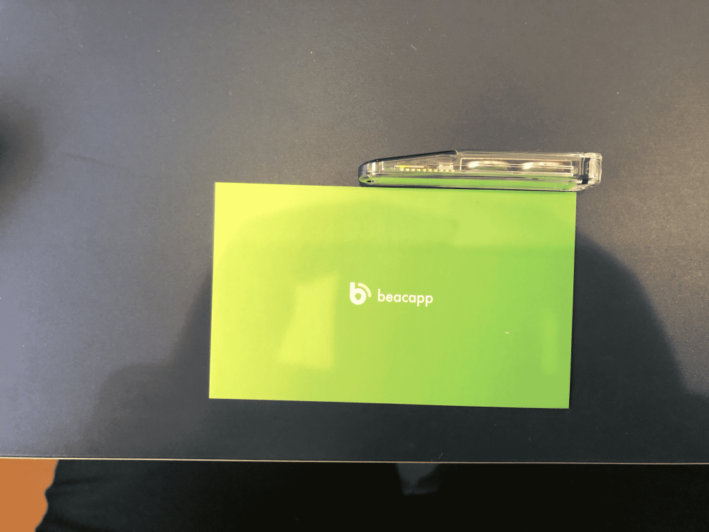 【Beacon検証中！】今回のBeaconはこちら(*≧∀≦*) - Beacapp Here(屋内位置情報サービス) | 所在地見える化でオフィス内の在席管理